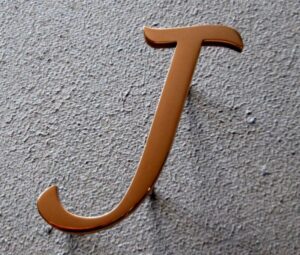 BRONZE LETTERS – CAST BRONZE LETTERS